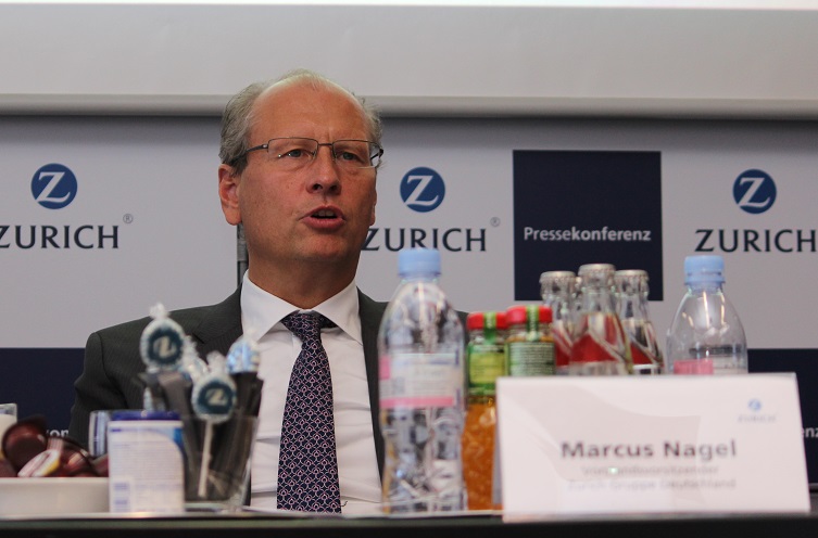 Zurich baut um und spart noch mehr | Versicherungsmonitor